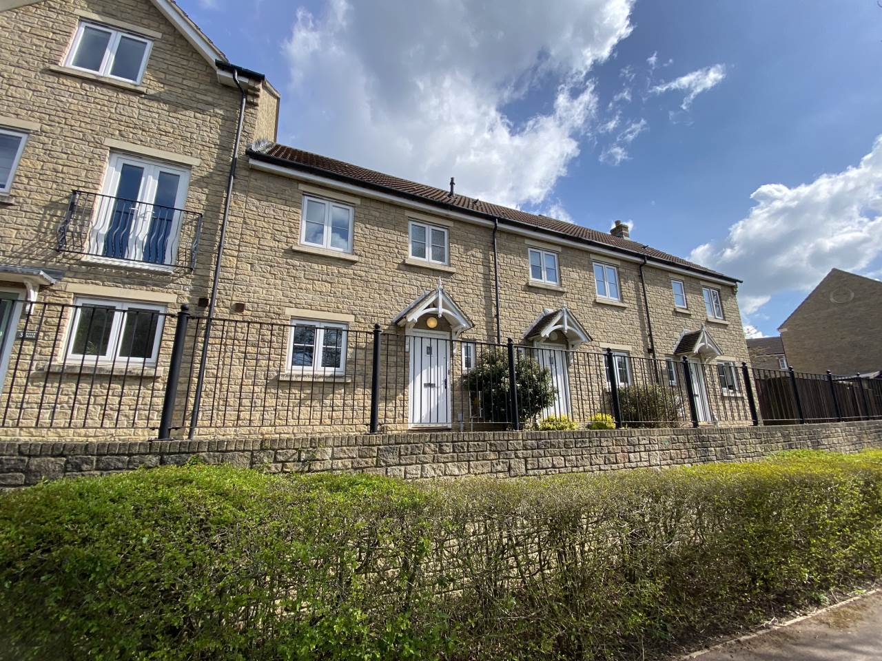 River Walk, Frome, Somerset - Lettings-R-Us Letting Agency Frome ...