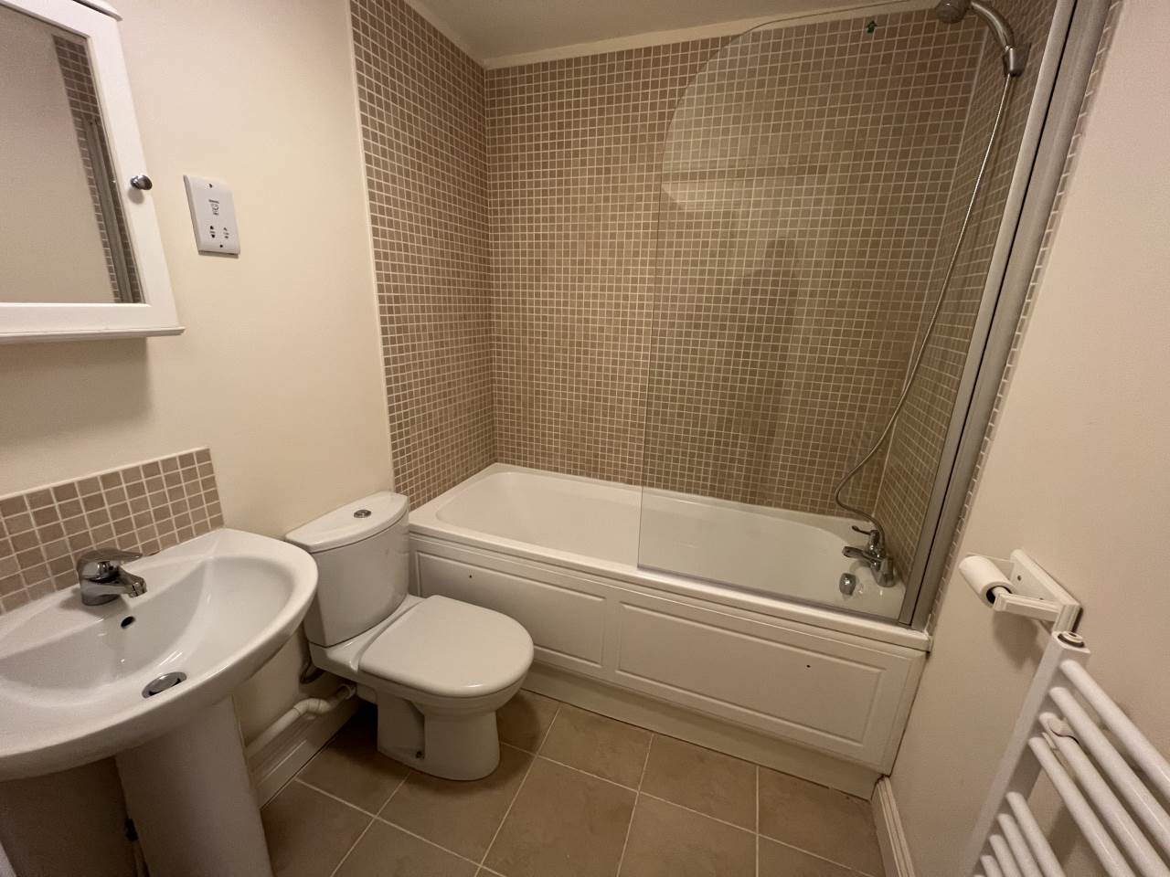 Northover Mews, North Parade, Frome - Lettings-R-Us Letting Agency ...