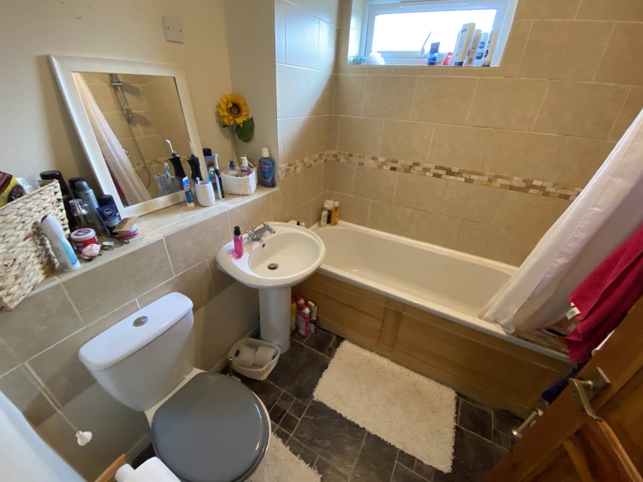 Rowan Court, Frome, Somerset - Lettings-R-Us Letting Agency Frome ...