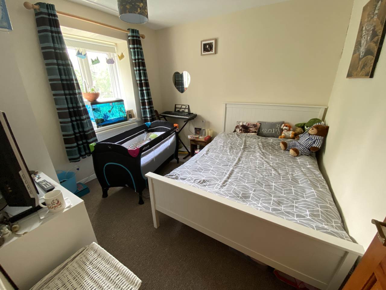 Rowan Court, Frome, Somerset - Lettings-R-Us Letting Agency Frome ...