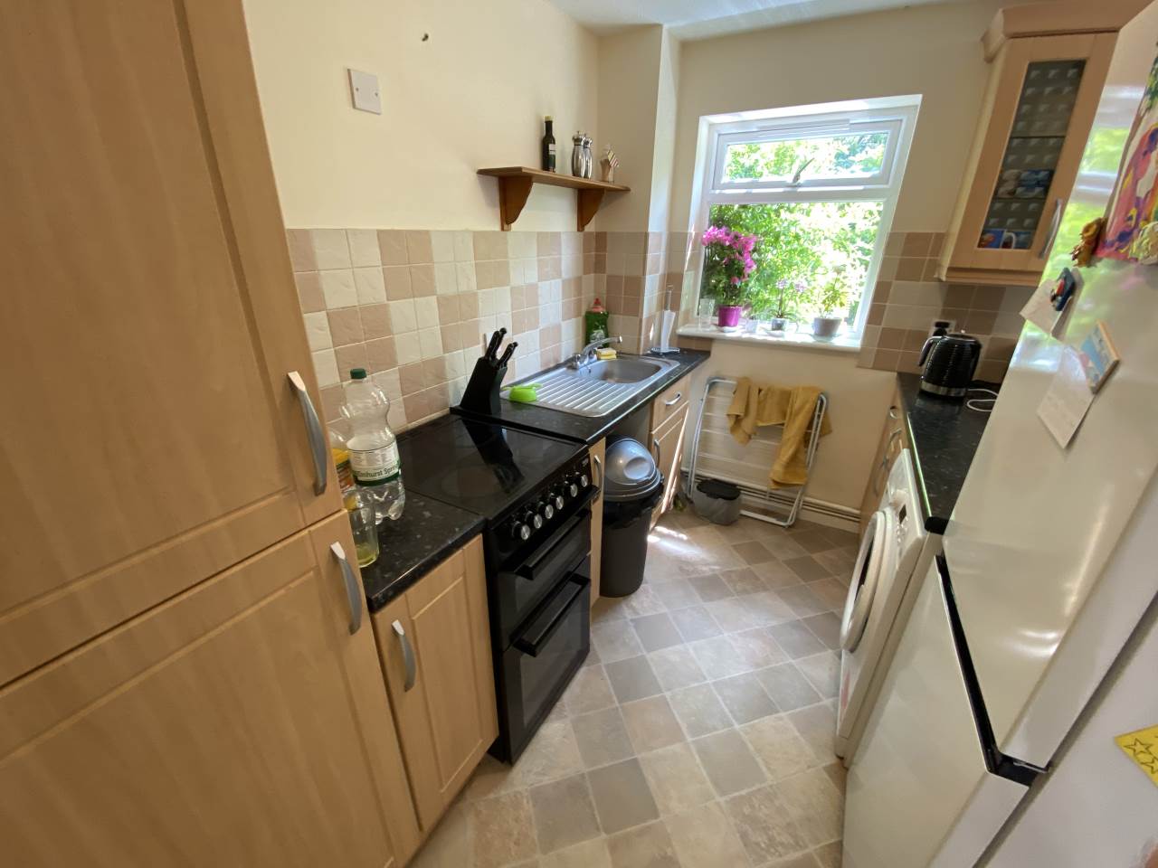 Rowan Court, Frome, Somerset - Lettings-R-Us Letting Agency Frome ...