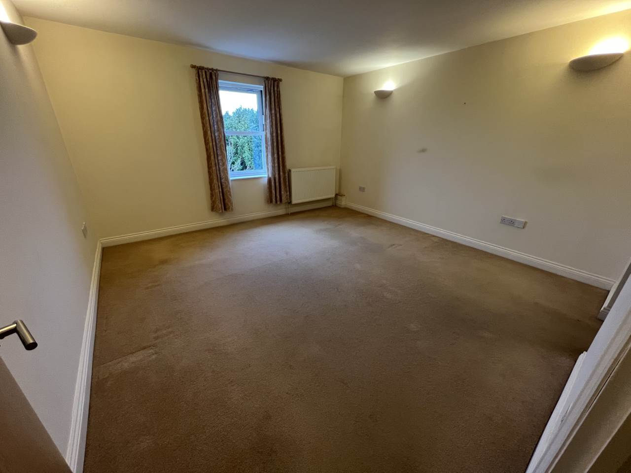 Northover Mews, North Parade, Frome - Lettings-R-Us Letting Agency ...