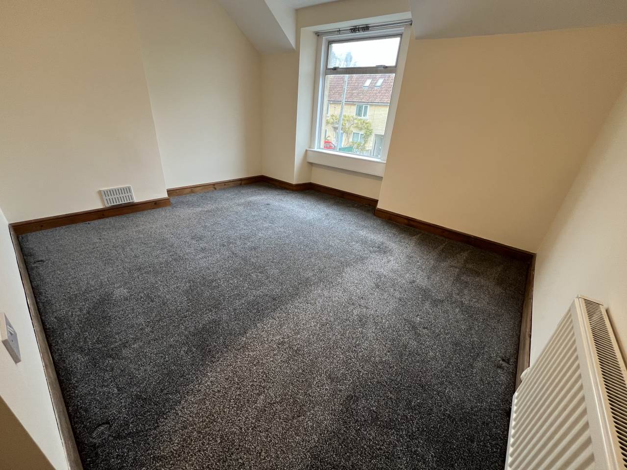 Trowbridge Road, Bradford-on-Avon, Wiltshire - Lettings-R-Us Letting ...