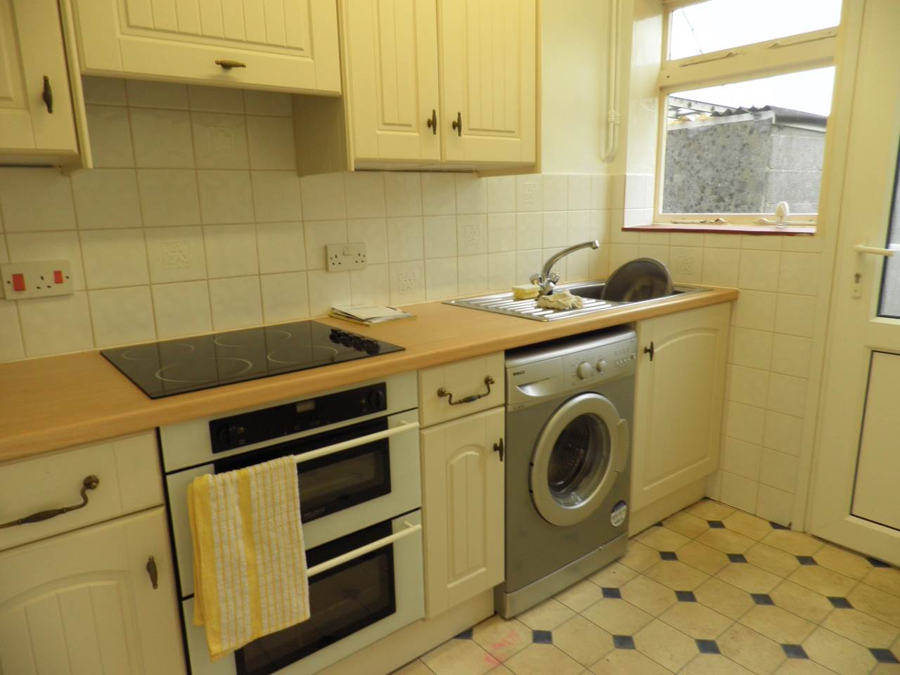 Bowns Close, Evercreech, Nr Shepton Mallet - Lettings-R-Us Letting ...